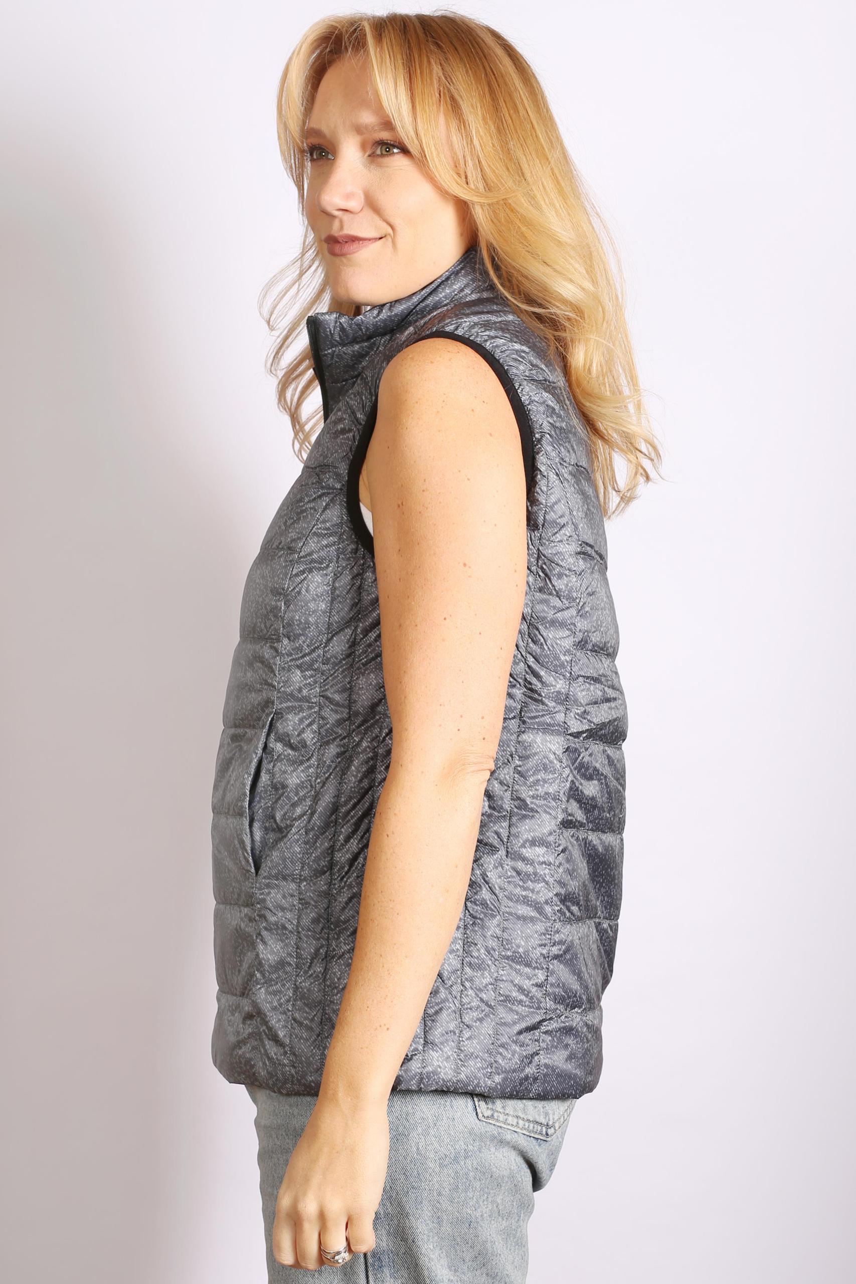 REVERSIBLE DOWN VEST – Sabena